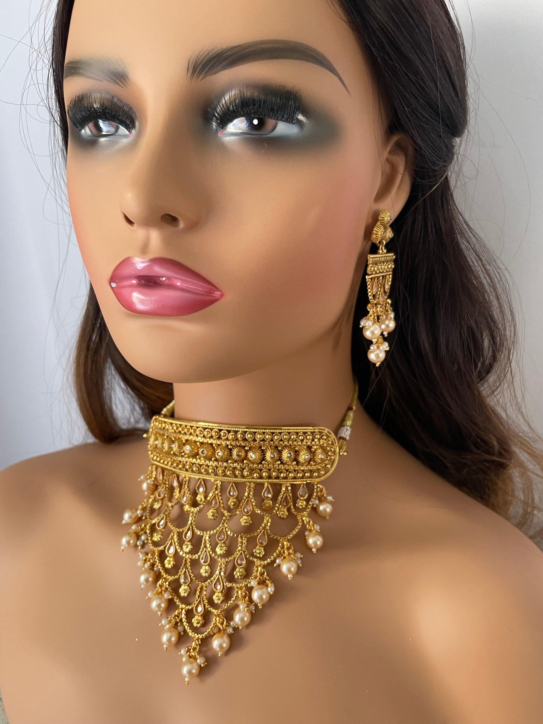Alina Gold Choker Necklace